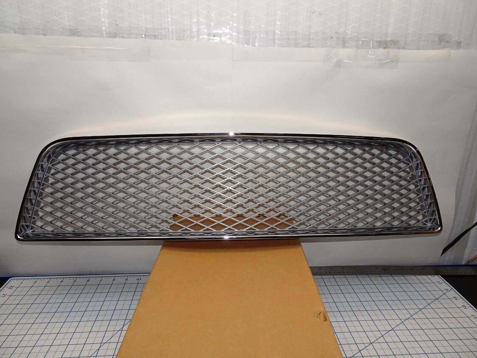 GM 22775357 Lower Front Grille Grill Insert General Motors OEM ...
