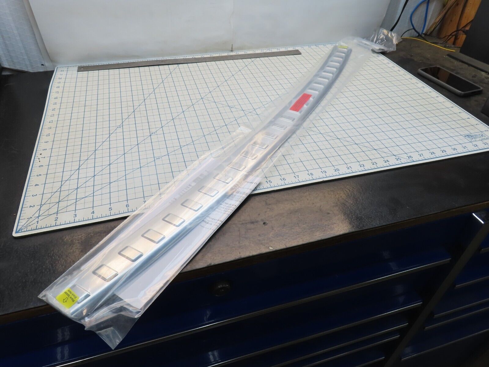 Nissan 999T6-G2000 Chrome Rear Bumper Protector Cover – Cottonwood ...
