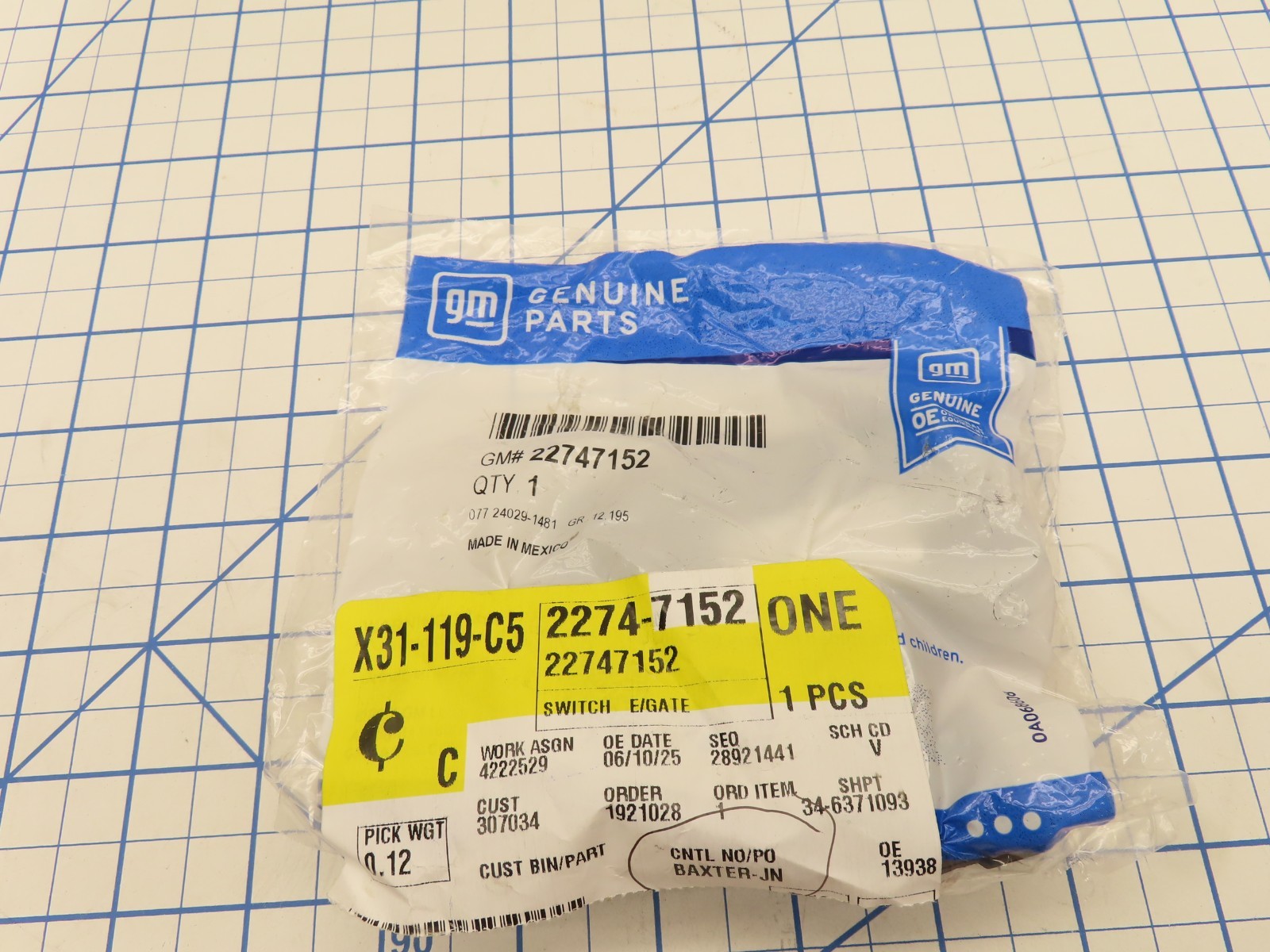 GM 22747152 Rear Liftgate Hatch Switch Factory Sealed General Motors ...