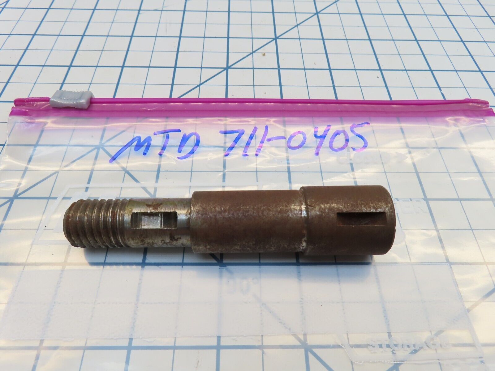 MTD Cub 711-0405 Spindle Shaft with Oxidation – Cottonwood Surplus Sales