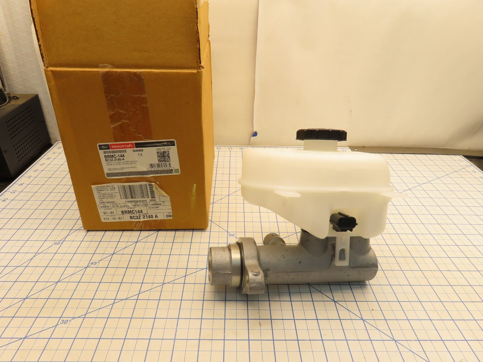 Ford BC3Z-2140-A Brake Master Cylinder with Reservoir BRMC-144 ...