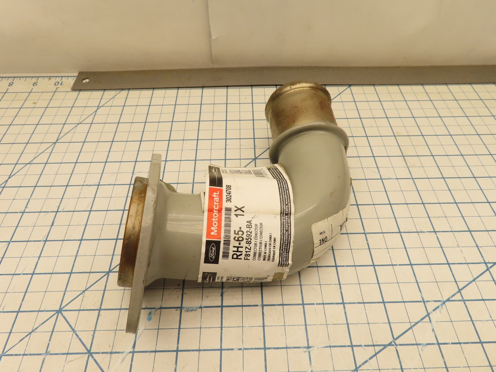 Ford F81Z-8592-BA Thermostat Housing Coolant Pipe Elbow RH-65 ...