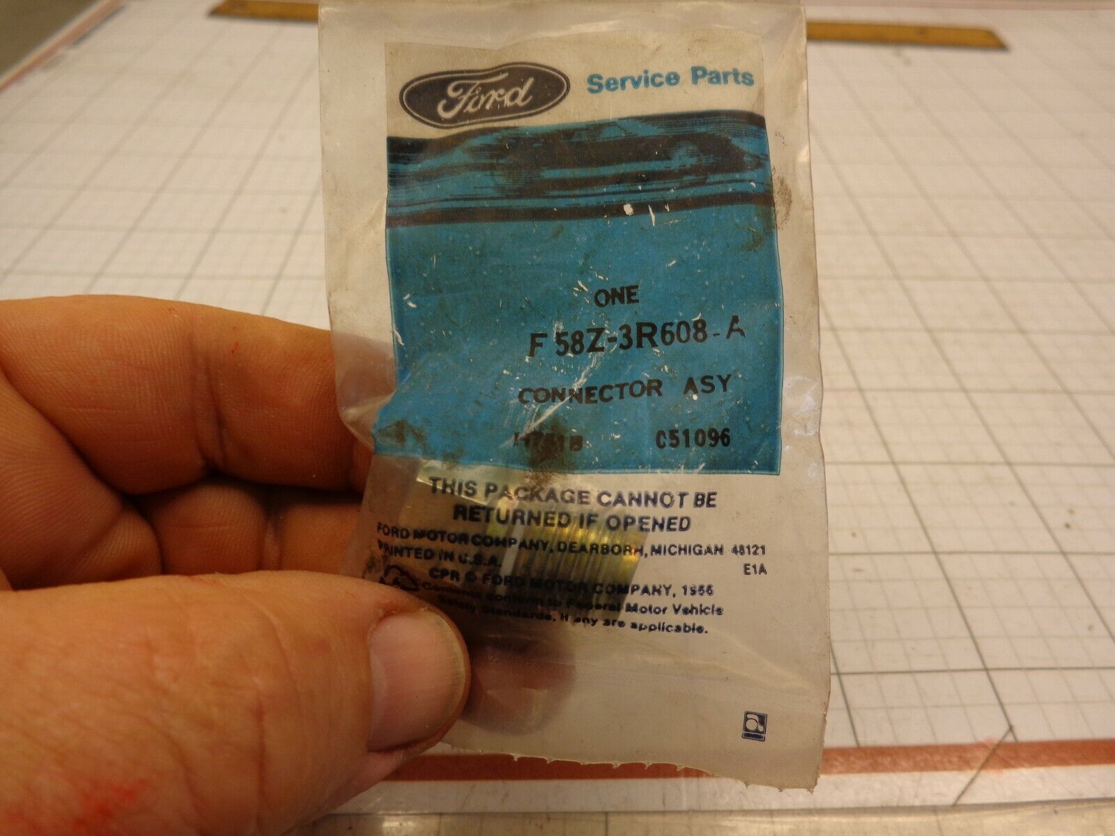 FORD F58Z-3R608-A Connector Power Steering Line Hose Fitting OEM NOS ...