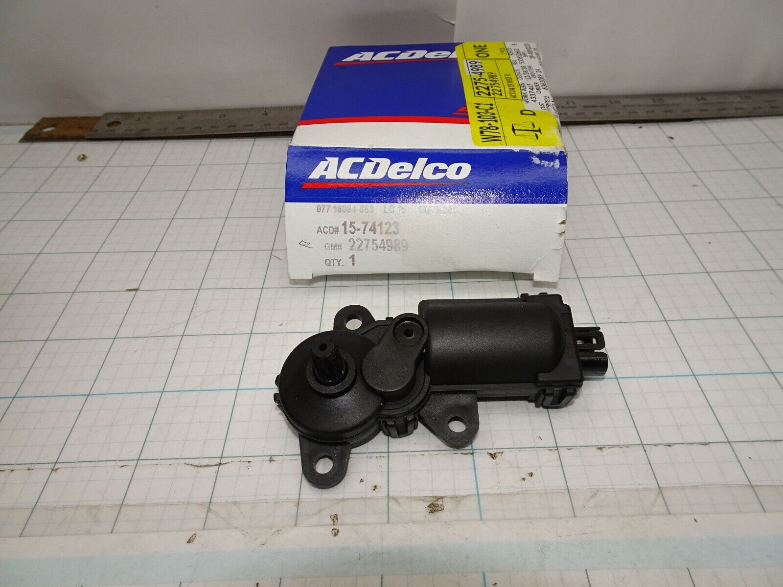 GM 22754989 Blend Door Actuator Heater Vent 15-74123 OEM NOS General M ...
