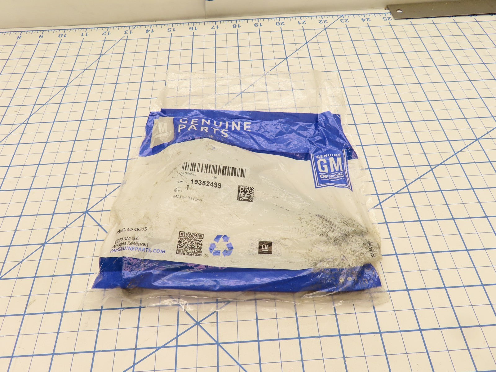 GM 19352499 Cylinder Head Bolts 4 Pack Factory Sealed – Cottonwood ...