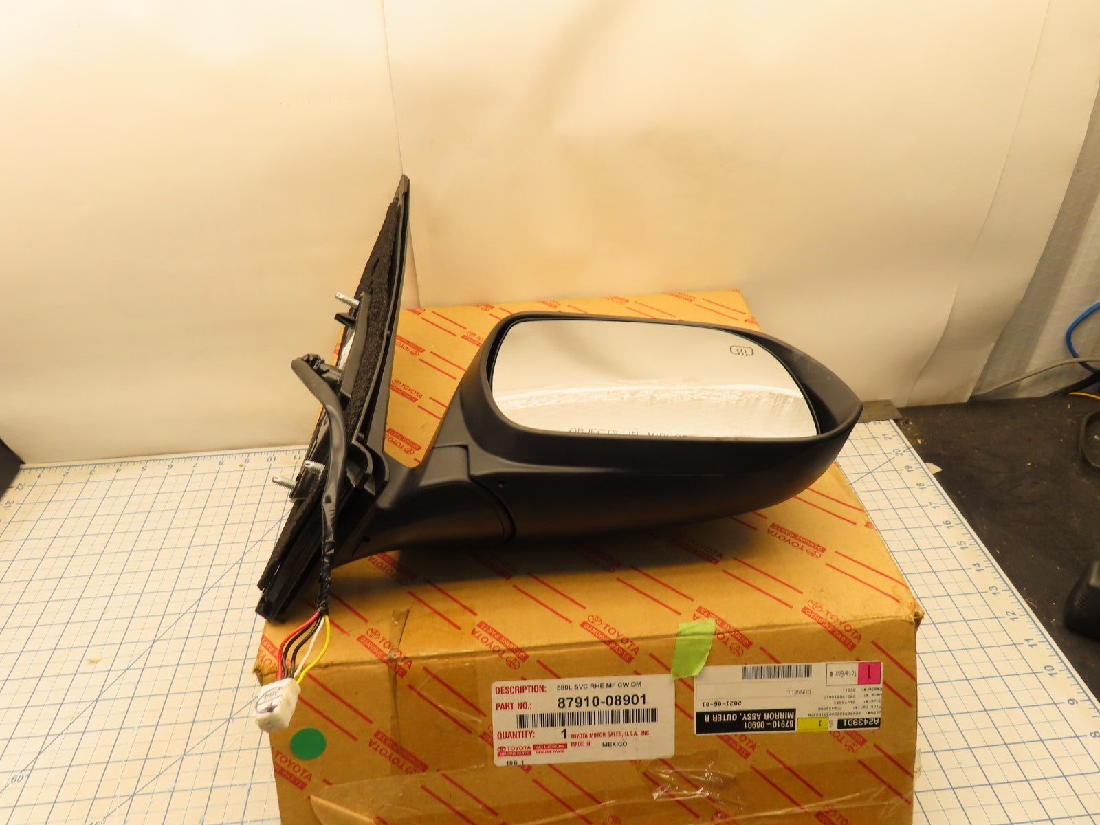 Toyota 87910-08901 Side View Heated Mirror 5 Wire Passenger RH NO Trim ...