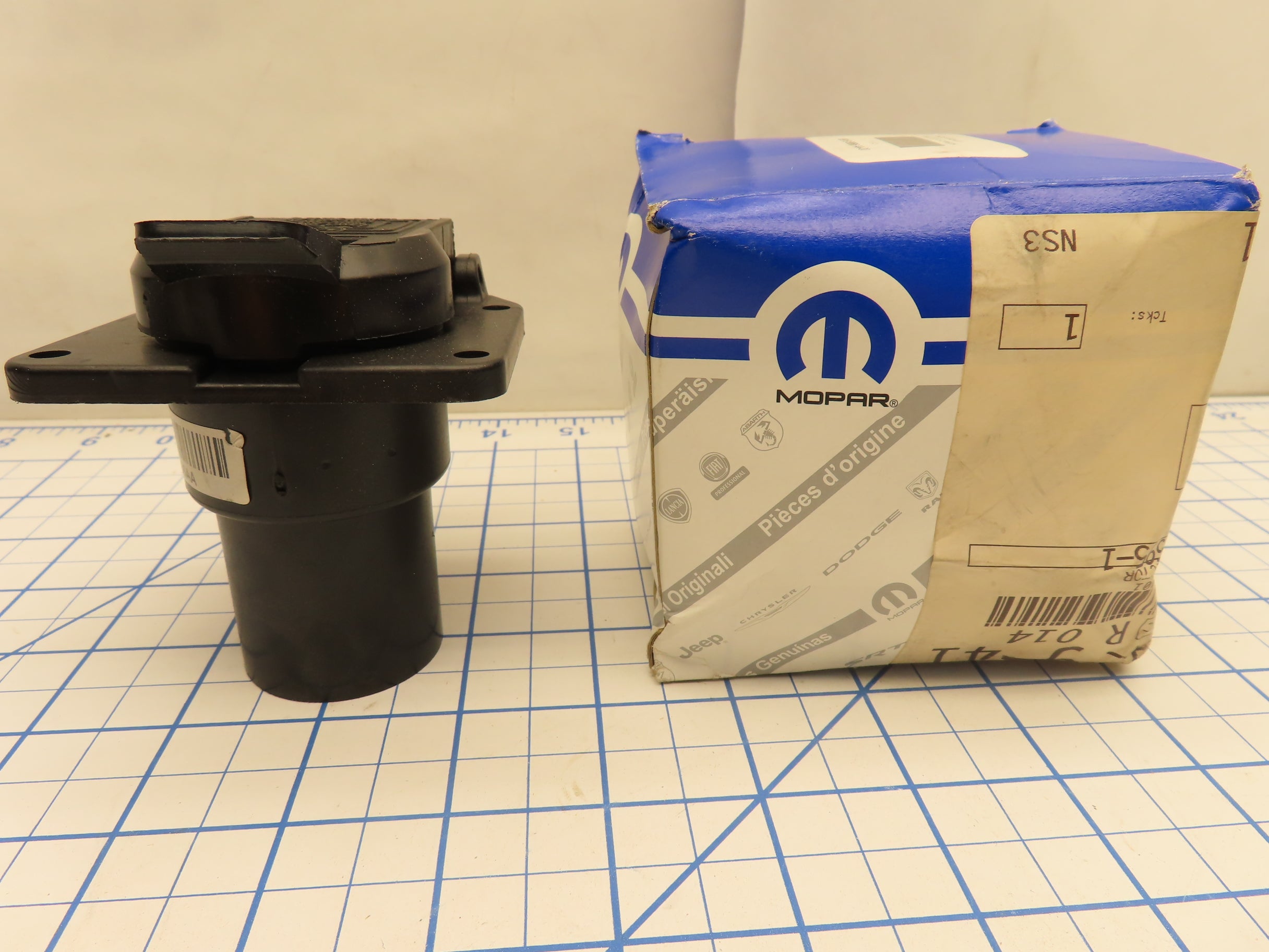 Mopar 68188886AA 7 Way Trailer Tow Wiring Plug Connector – Cottonwood ...