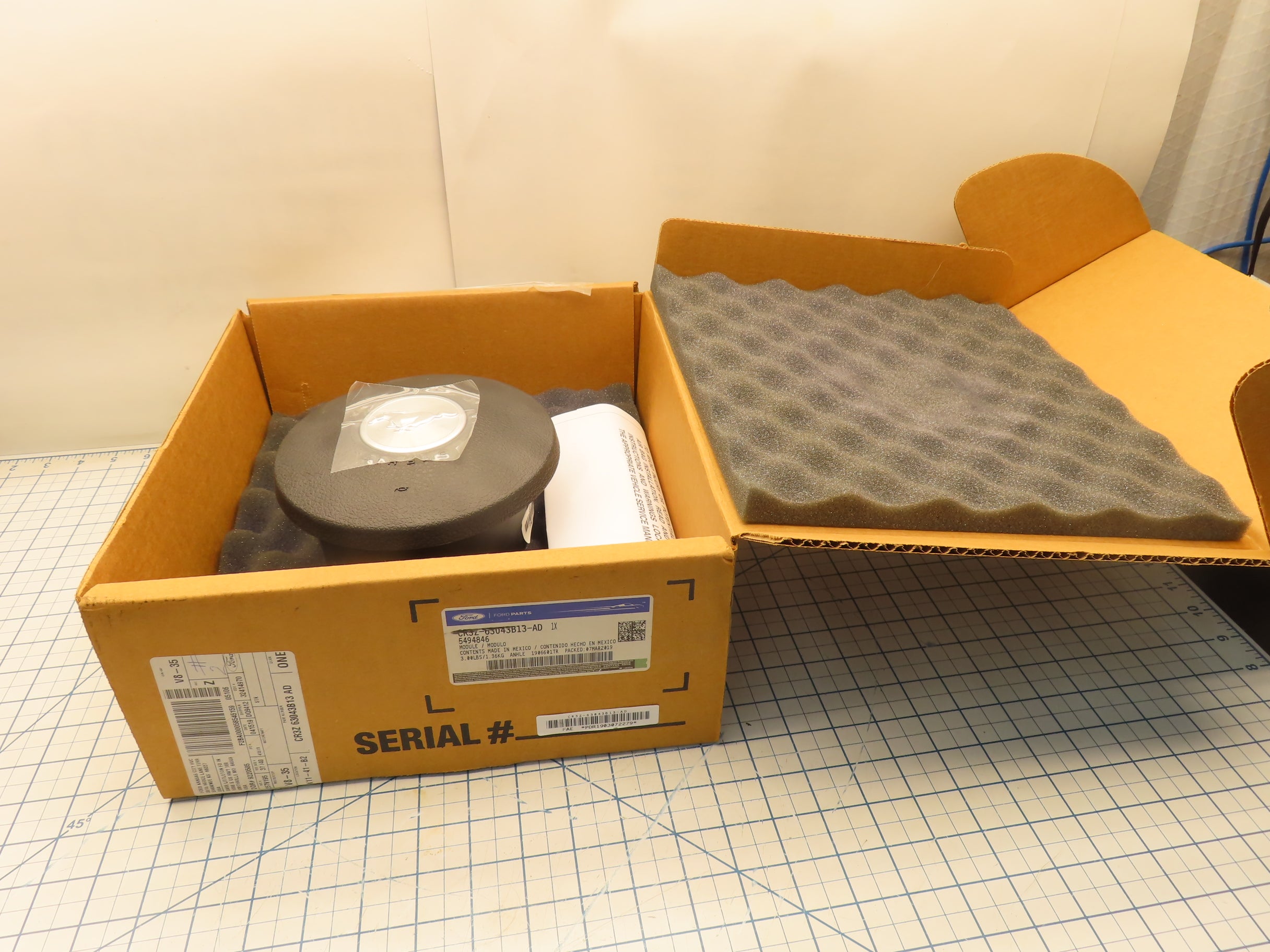 Ford CR3Z-63043B13-AD Steering Wheel Air Bag Assembly 10-14 Mustang ...